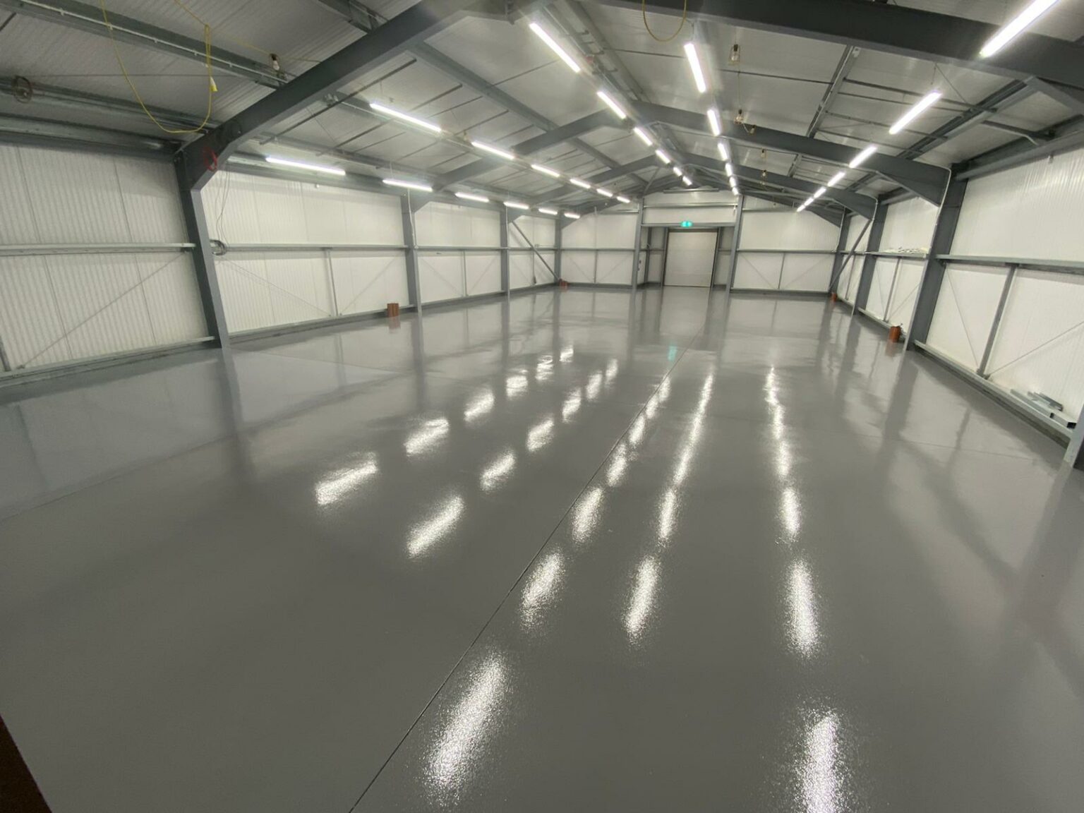 Multi-Layer Flooring Services, Multi-Layer Resin Floors - Impact Flooring